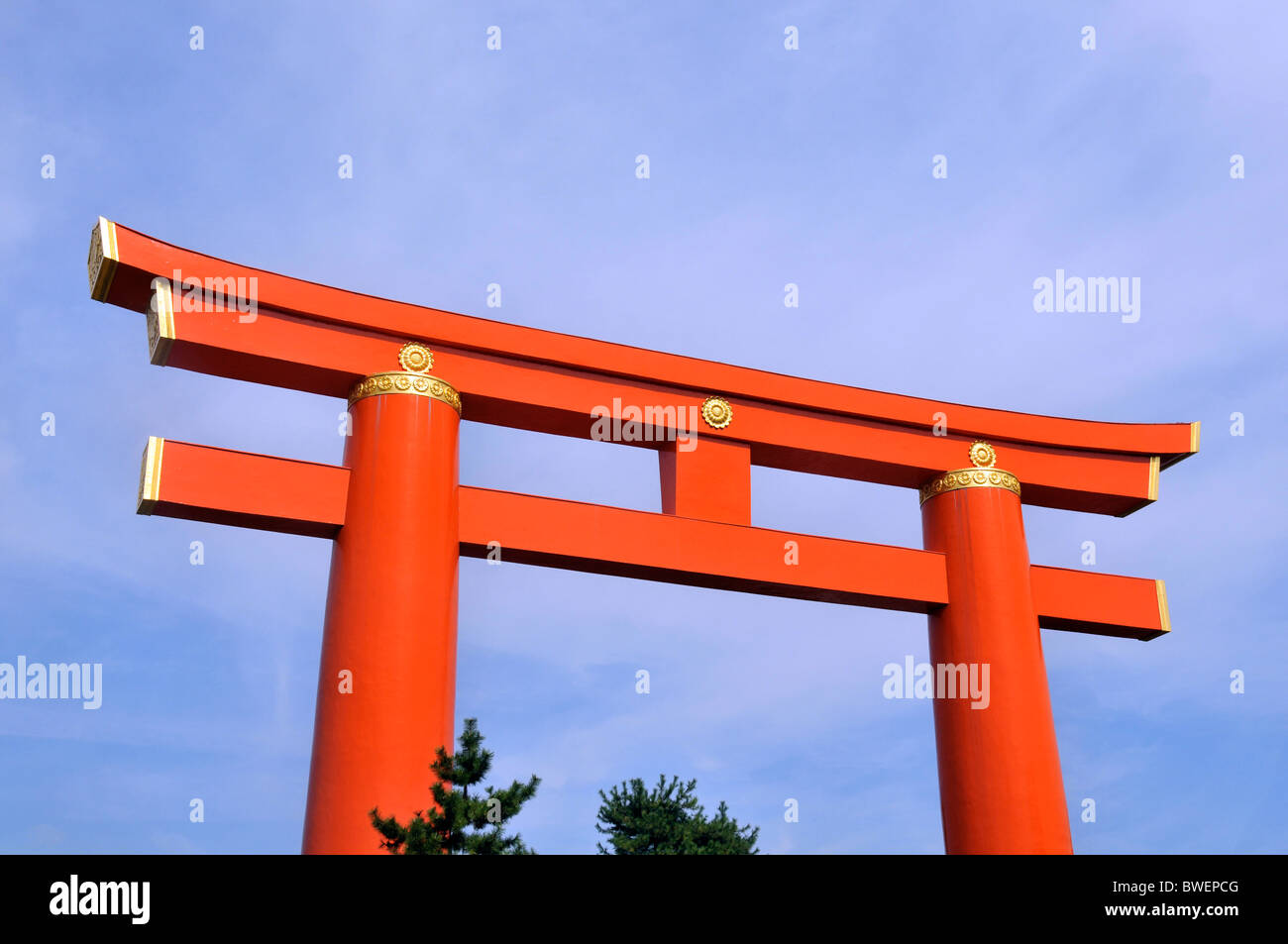 Japanese iconic torii hi-res stock photography and images - Alamy