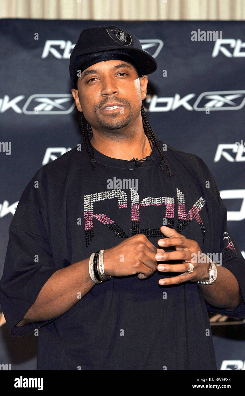 Rbk Allen Iverson Answer IX basketball shoe launch Stock Photo - Alamy