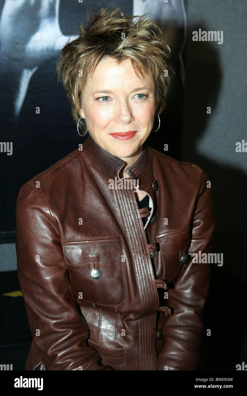 Annette bening leather hi-res stock photography and images - Alamy
