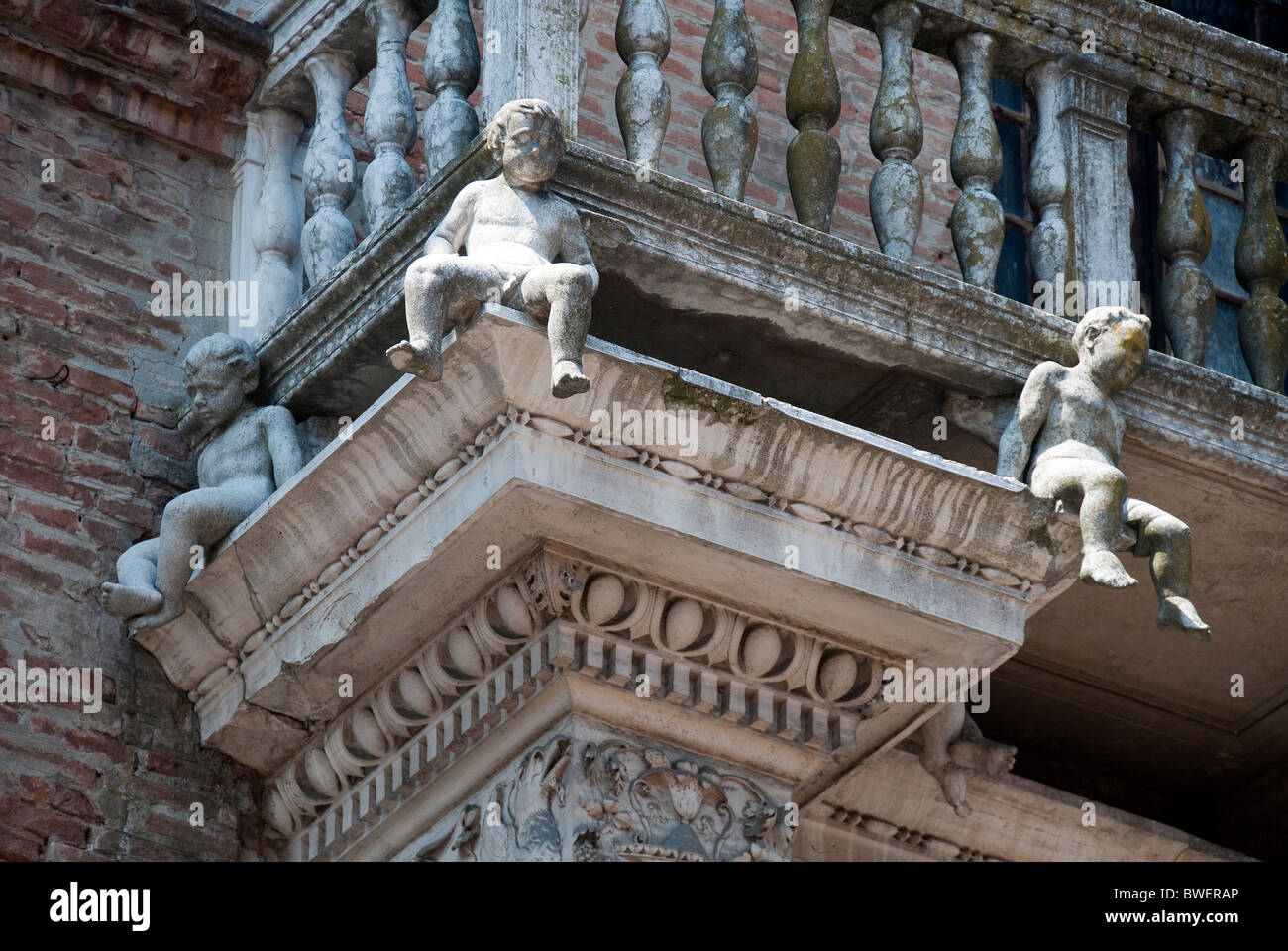 Palazzo prosperi sacrati hi-res stock photography and images - Alamy
