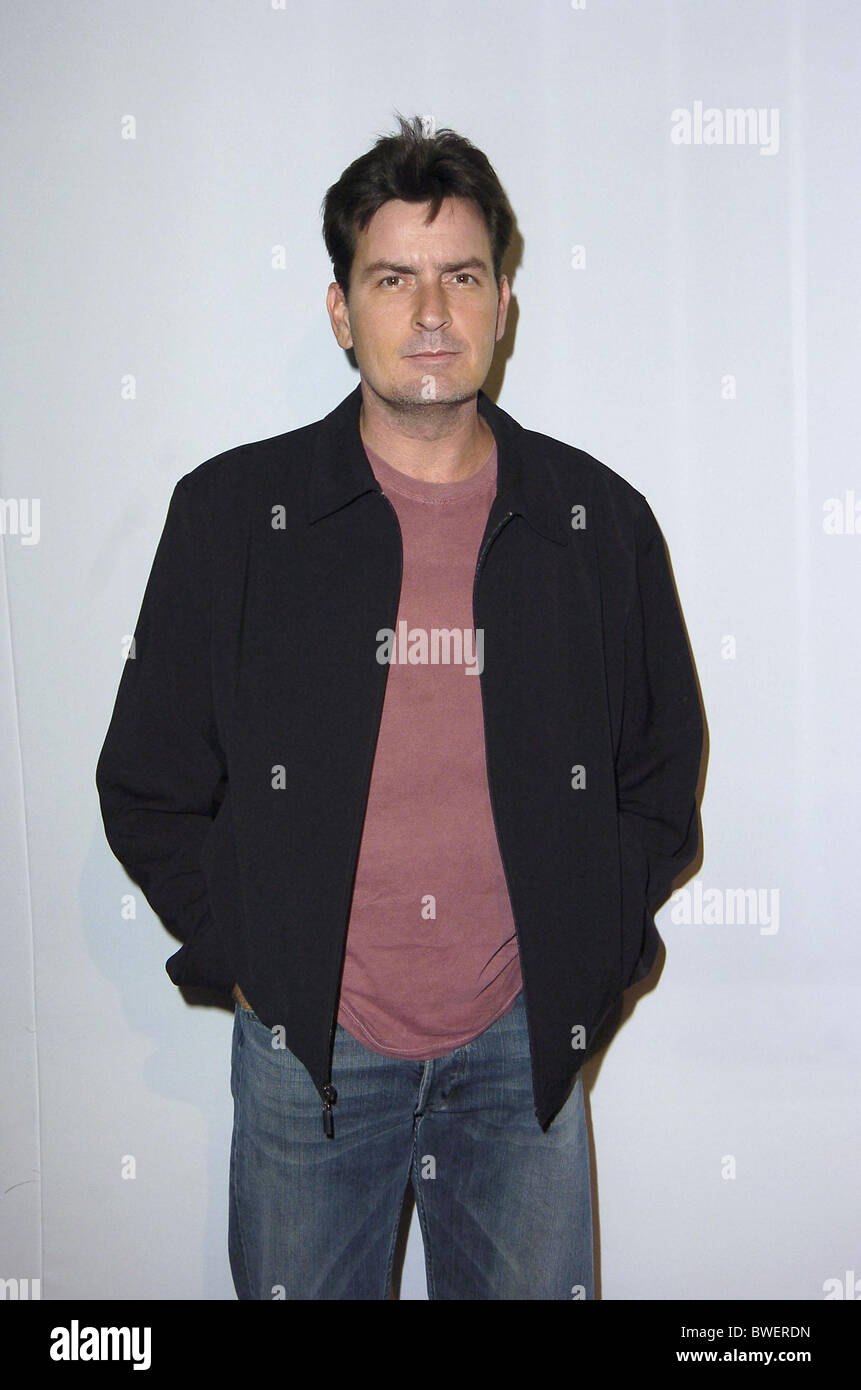 Cbs upn television critics association hi-res stock photography and ...