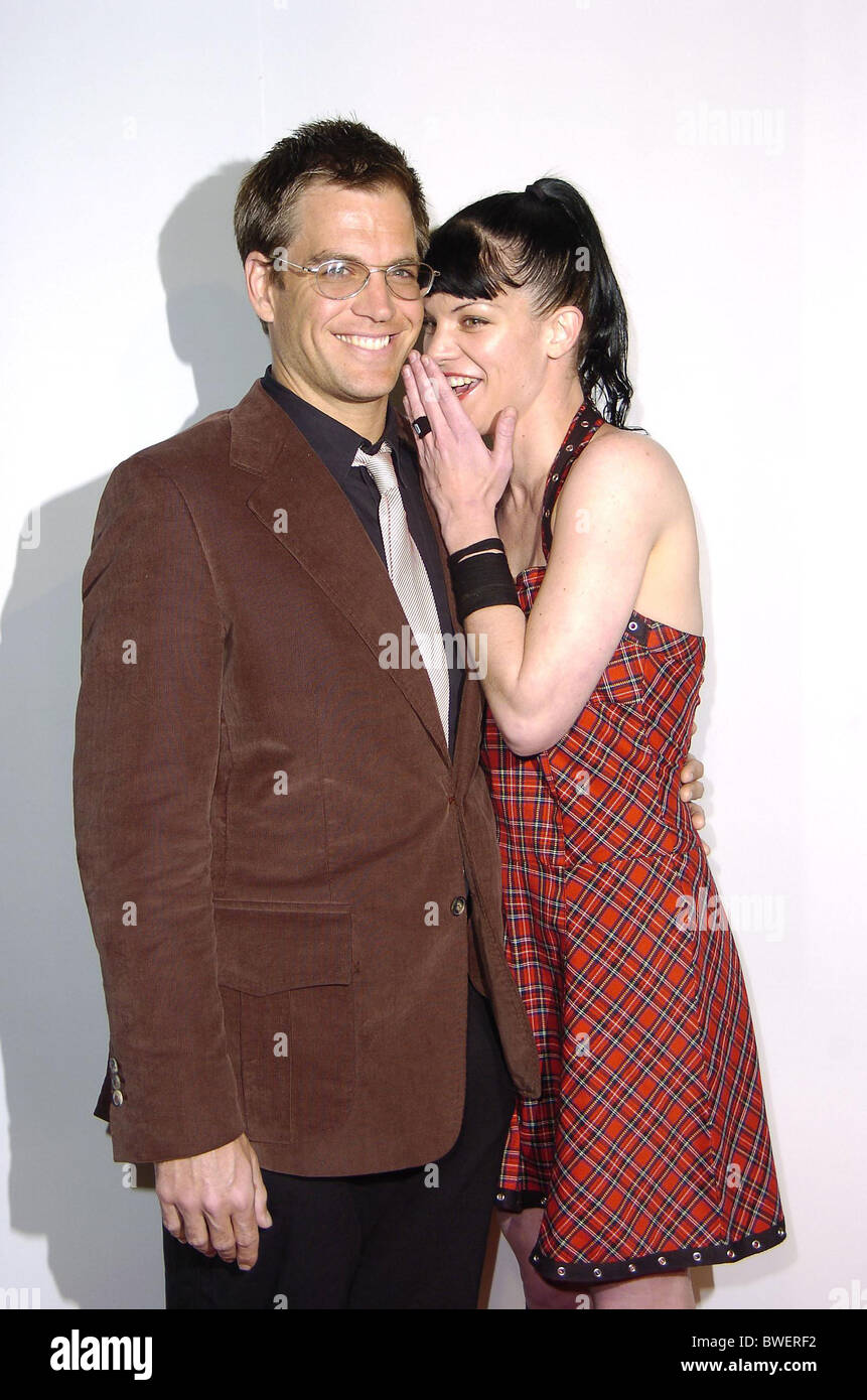 CBS & UPN Television Critics Association Press Tour Party Stock Photo ...