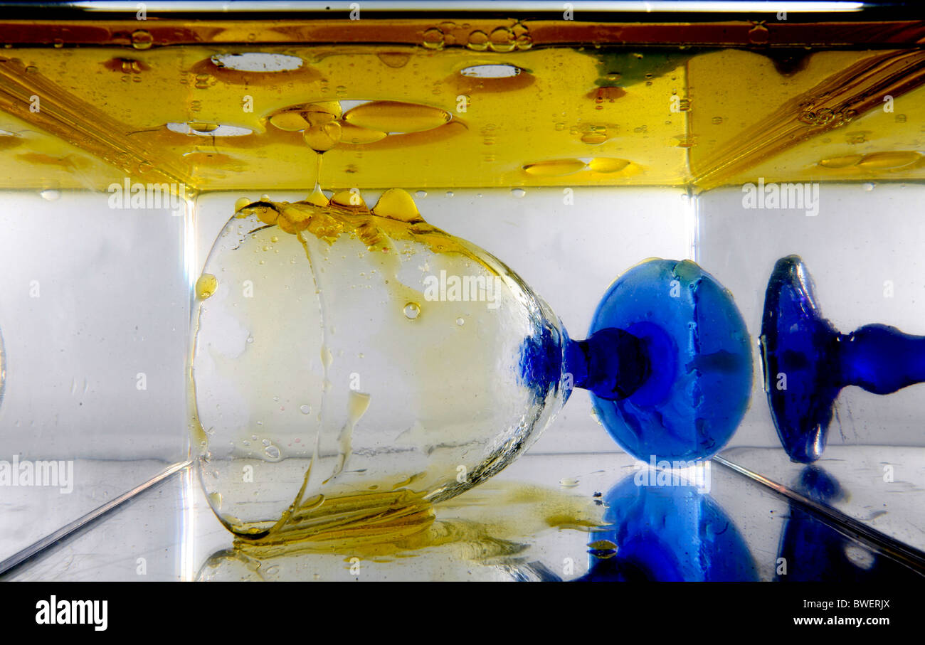 Soluble and insoluble water hi-res stock photography and images - Alamy