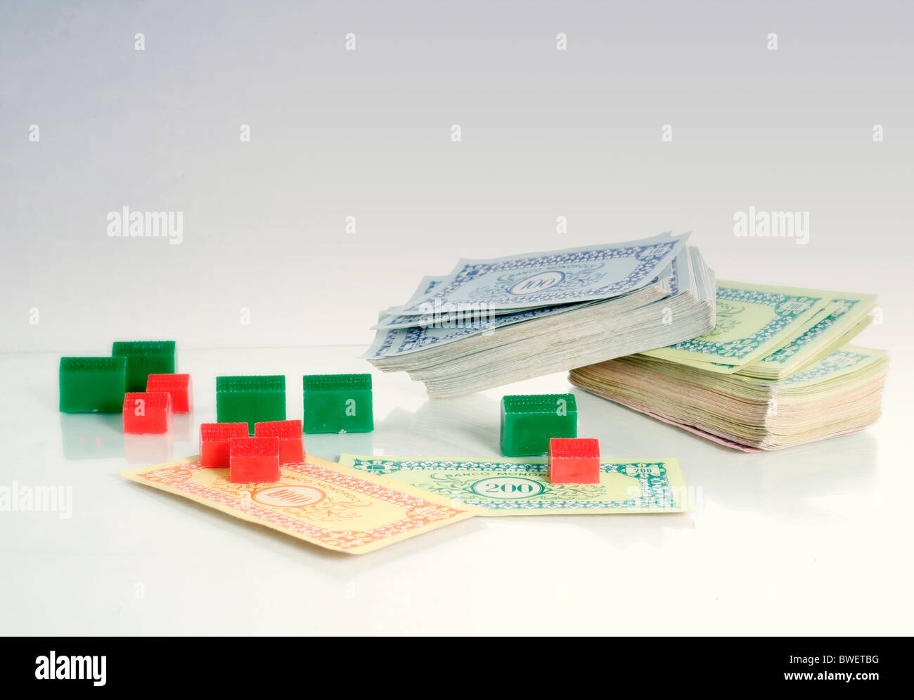 Monopolio hi-res stock photography and images - Alamy