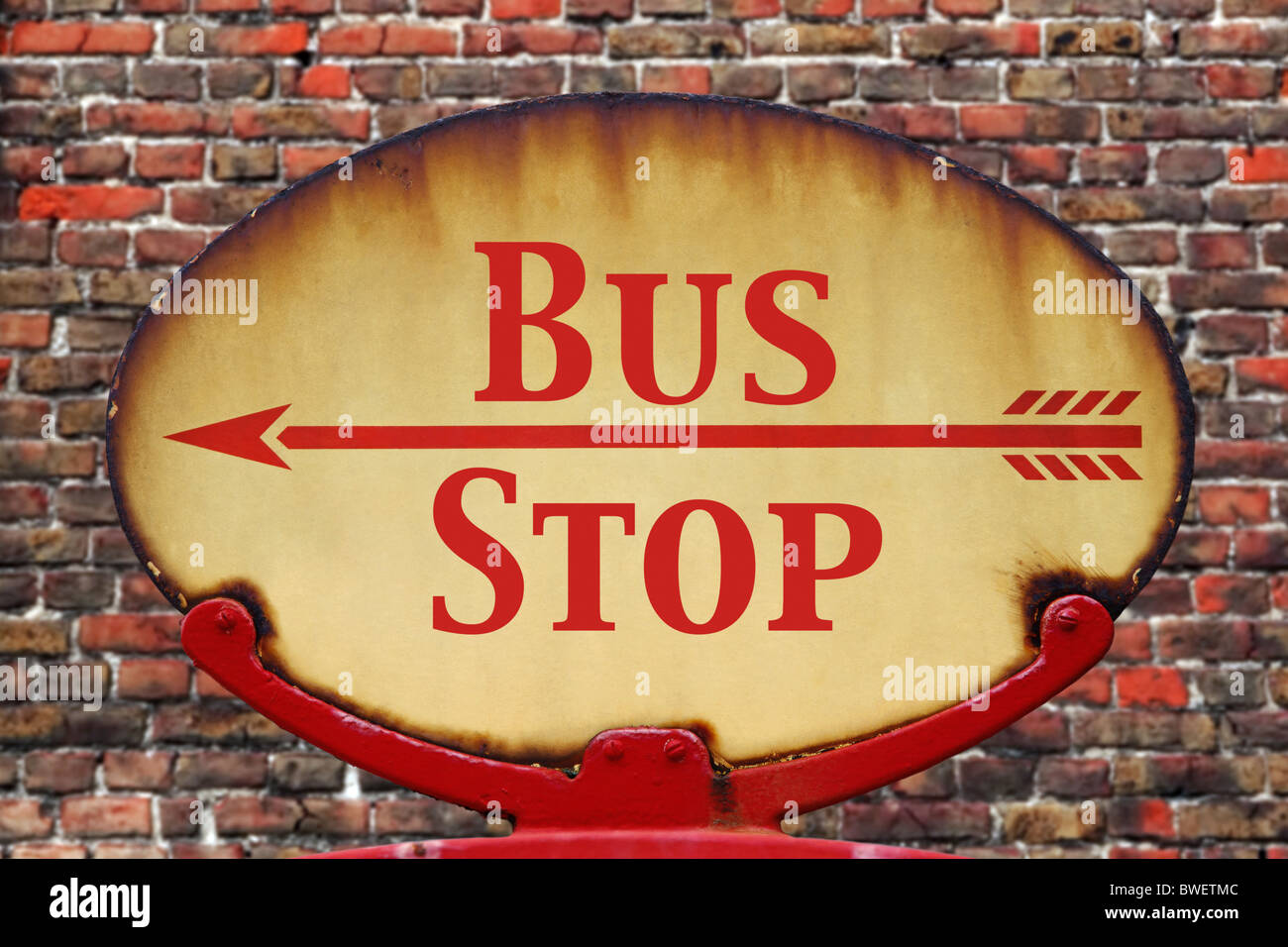 Bus stop hi-res stock photography and images - Alamy