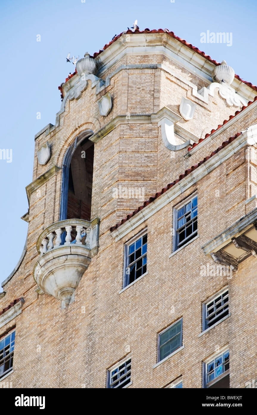 Mineral wells baker hotel hi-res stock photography and images - Alamy