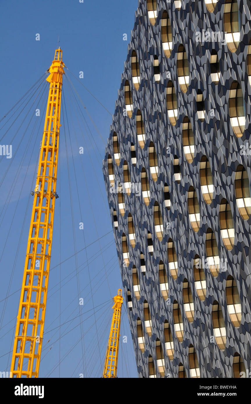 Support struts on millenium o2 dome arena & round windows & cladding on ...