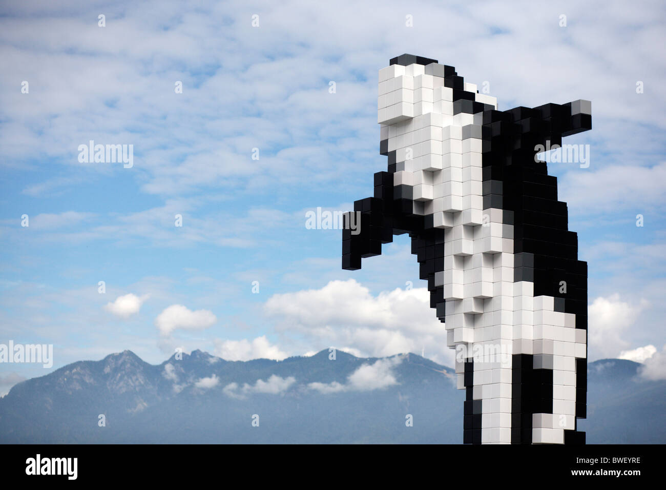 The Digital Orca whale statue by Douglas Coupland in Vancouver in ...