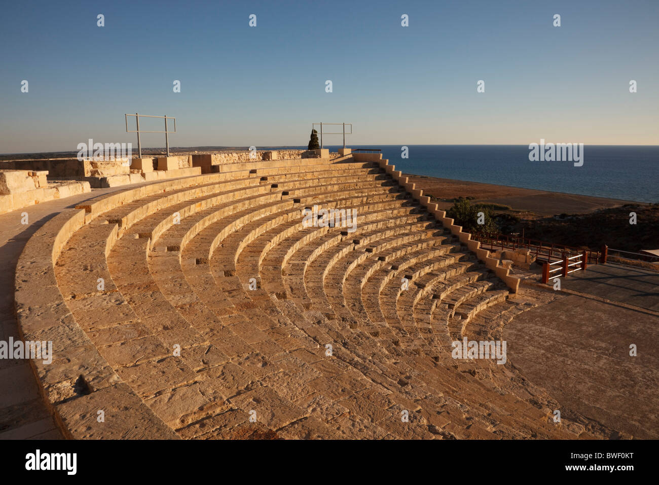 Greek ampitheatre hi-res stock photography and images - Alamy