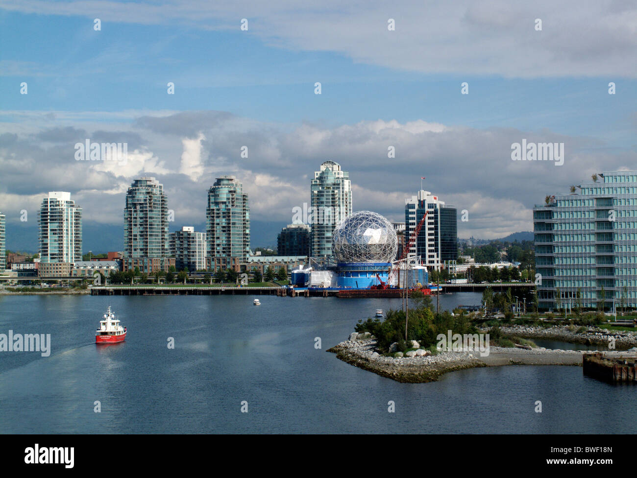 The False Creek waterfront in Vancouver in British Columbia, Canada ...