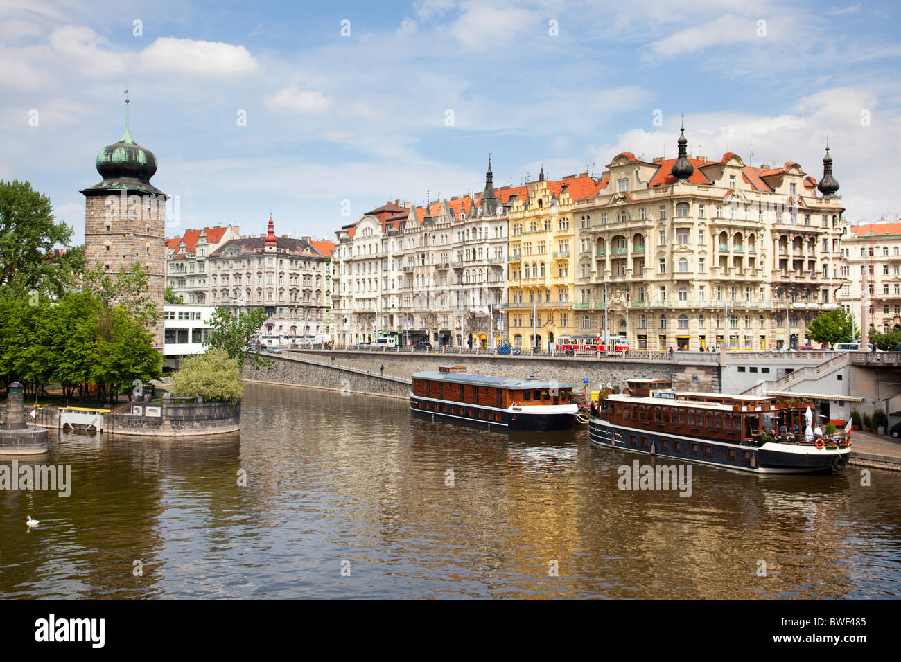 With river vltava hi-res stock photography and images - Alamy