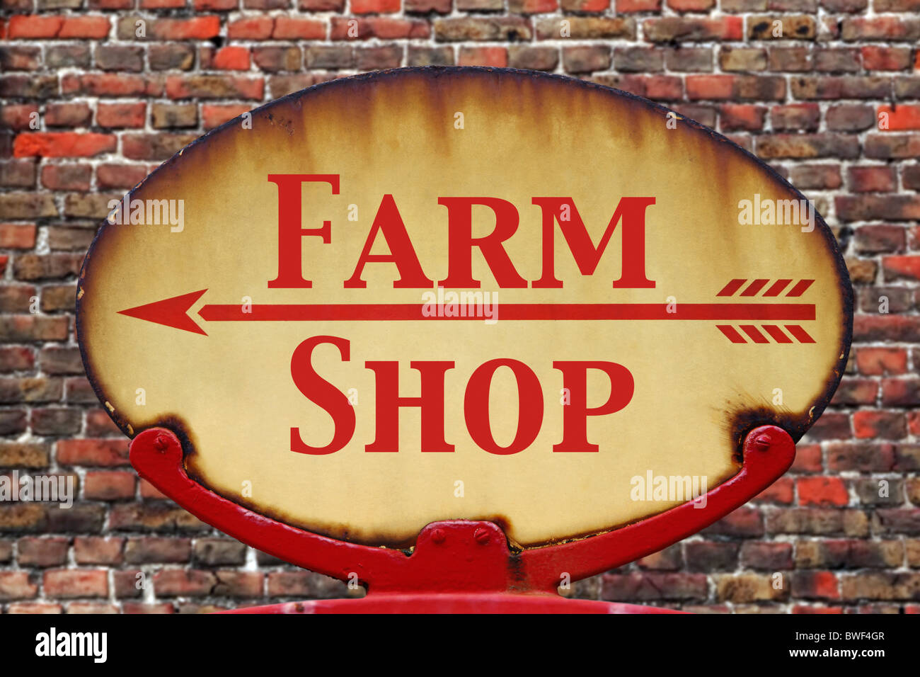 Rusty old fashioned metal sign hi-res stock photography and images - Alamy