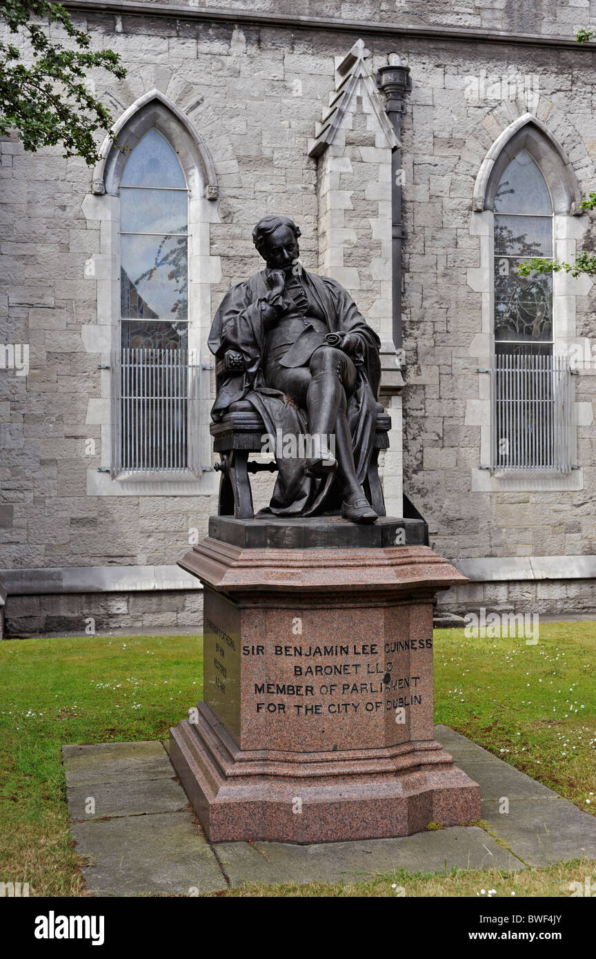 Sir Benjamin Lee Guinness statue at Saint Patrick Cathedral, Dublin city, Ireland Stock Photo ...