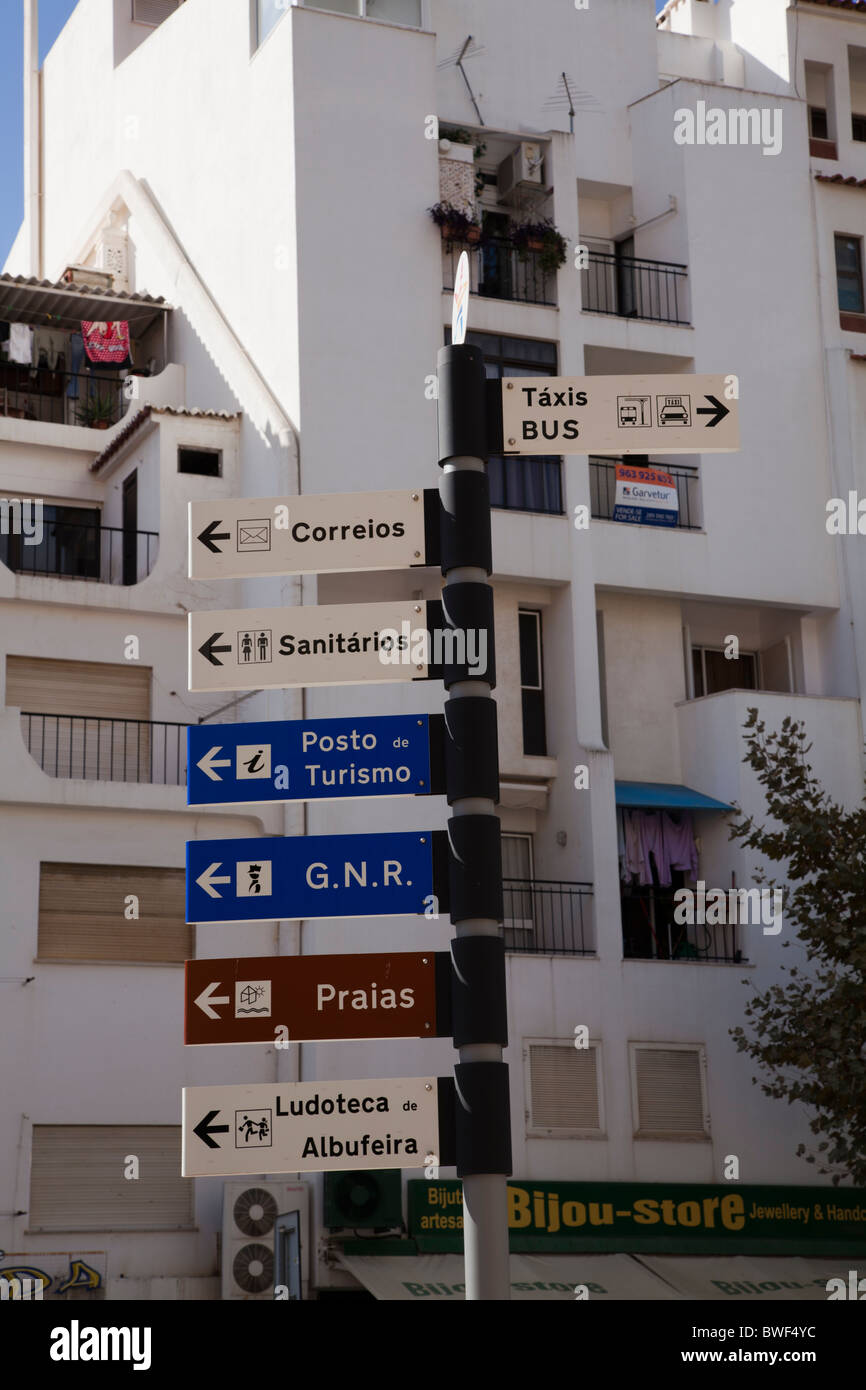 Portugal street signs hi-res stock photography and images - Alamy