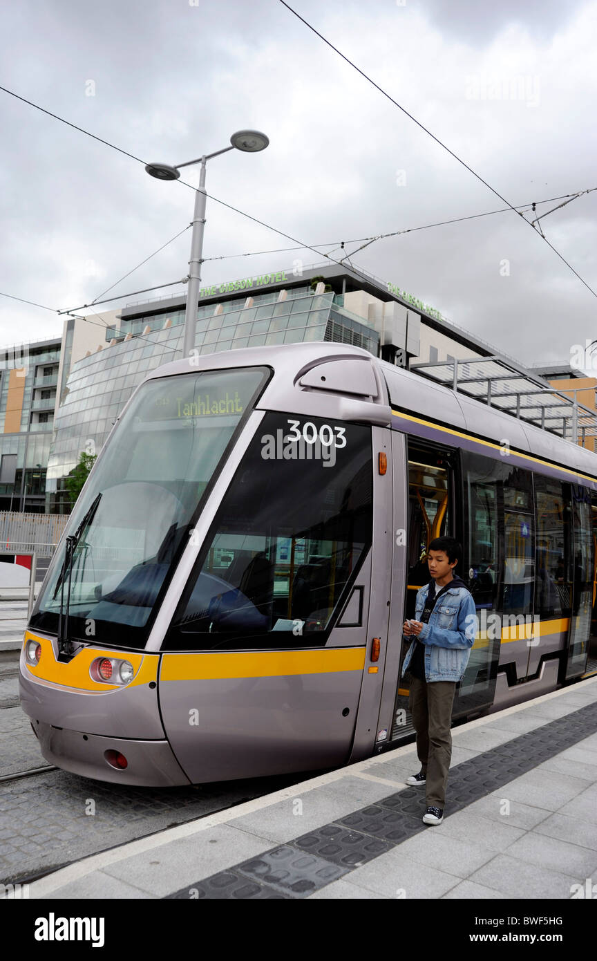 Luas Tram Dublin's Light rail tram system,docklands,Mayor Street Upper ...