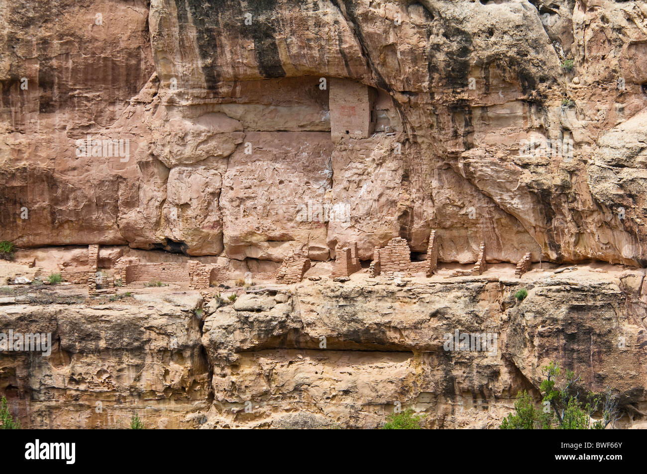 Mummy House, a cliff dwelling of the Ancestral Puebloans American ...