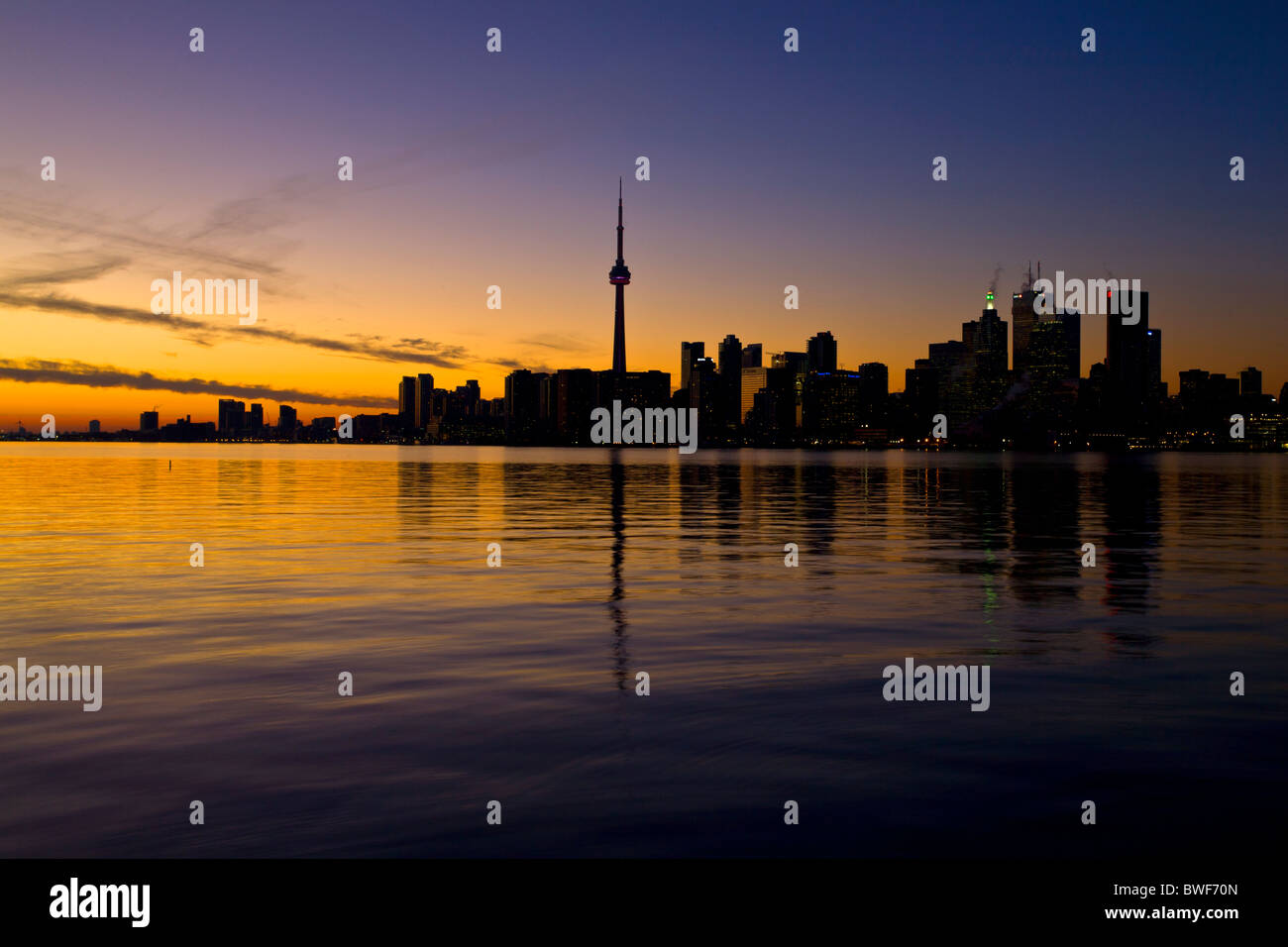 Toronto landscape hi-res stock photography and images - Alamy