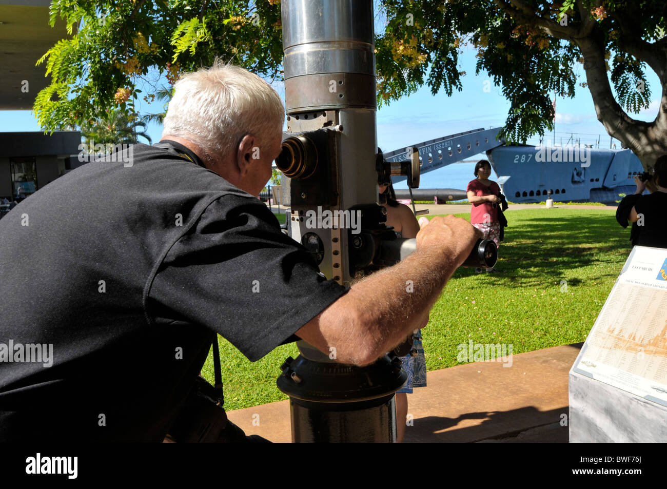 Periscope display at Pearl Harbor Pacific National Monument Hawaii ...
