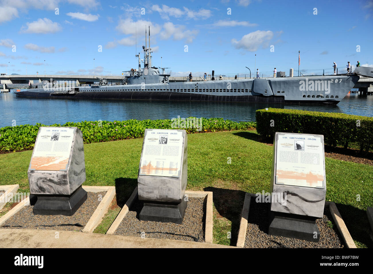 Memorials to honor seamen and ships sunk during World War II Pearl ...