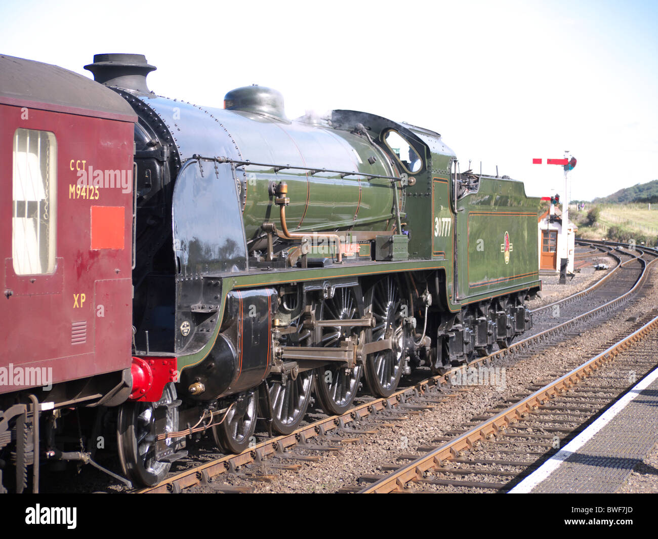 Southern railways King arthur Class (N15) "Sir Lamiel" no:30777 at ...
