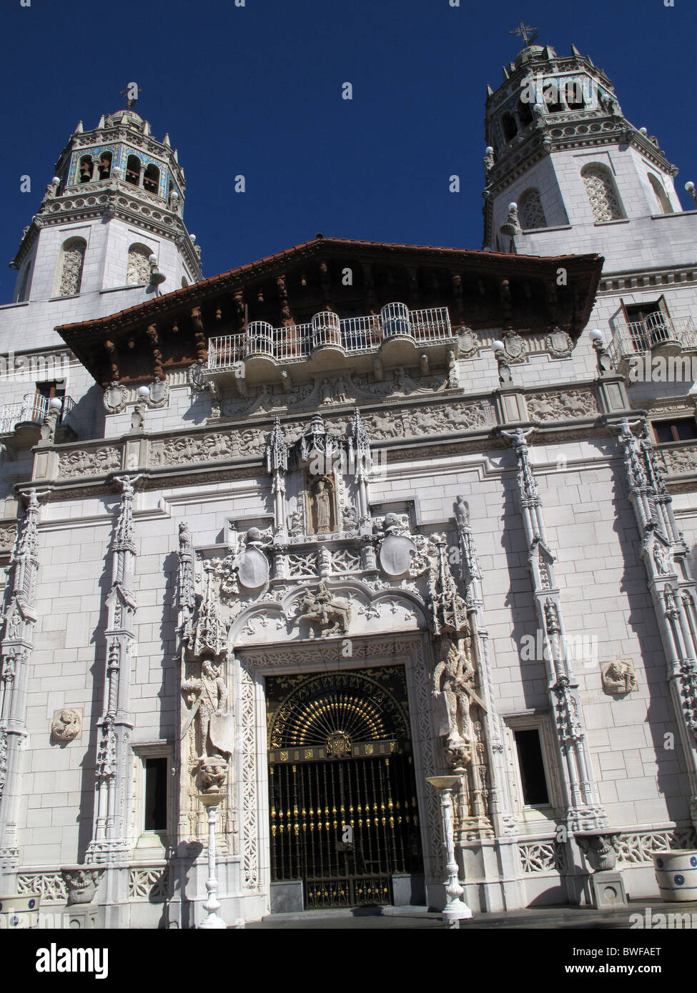 Hearst castle, california hi-res stock photography and images - Alamy