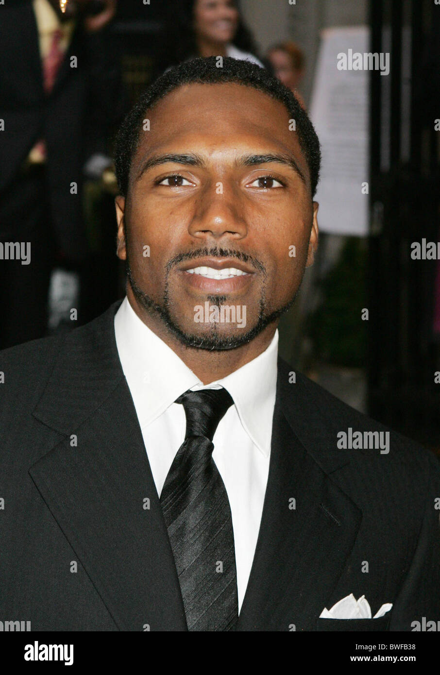 Usher's New Look Foundation Gala Benefit Stock Photo - Alamy