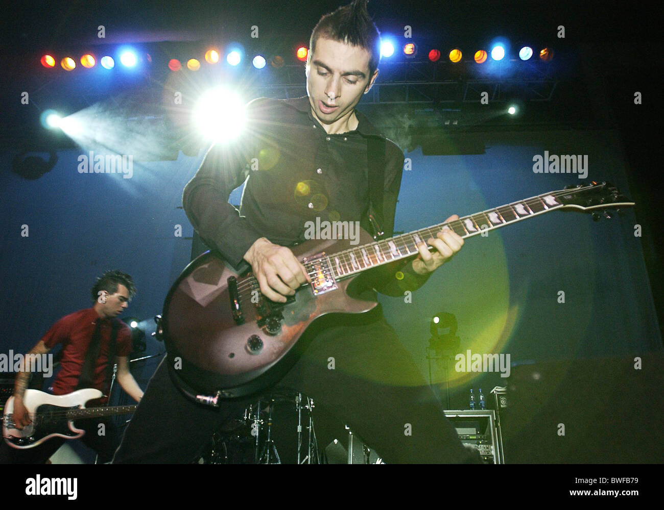 Rock against bush concert tour hi-res stock photography and images - Alamy