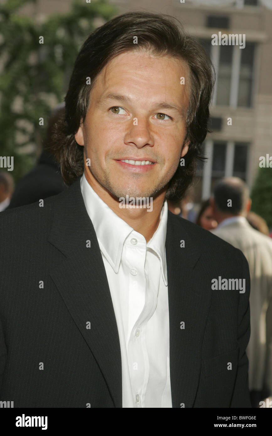 WORLD PREMIERE of Paramount Pictures FOUR BROTHERS Stock Photo - Alamy