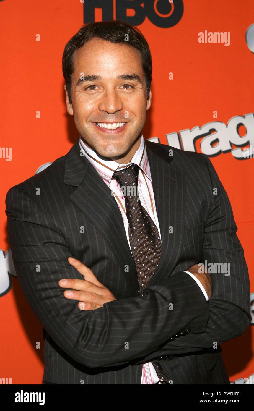 HBO Season 2 Premiere of ENTOURAGE Stock Photo - Alamy