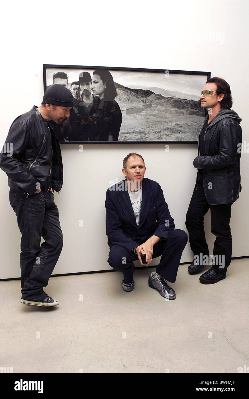 Anton corbijn u2 hi-res stock photography and images - Alamy