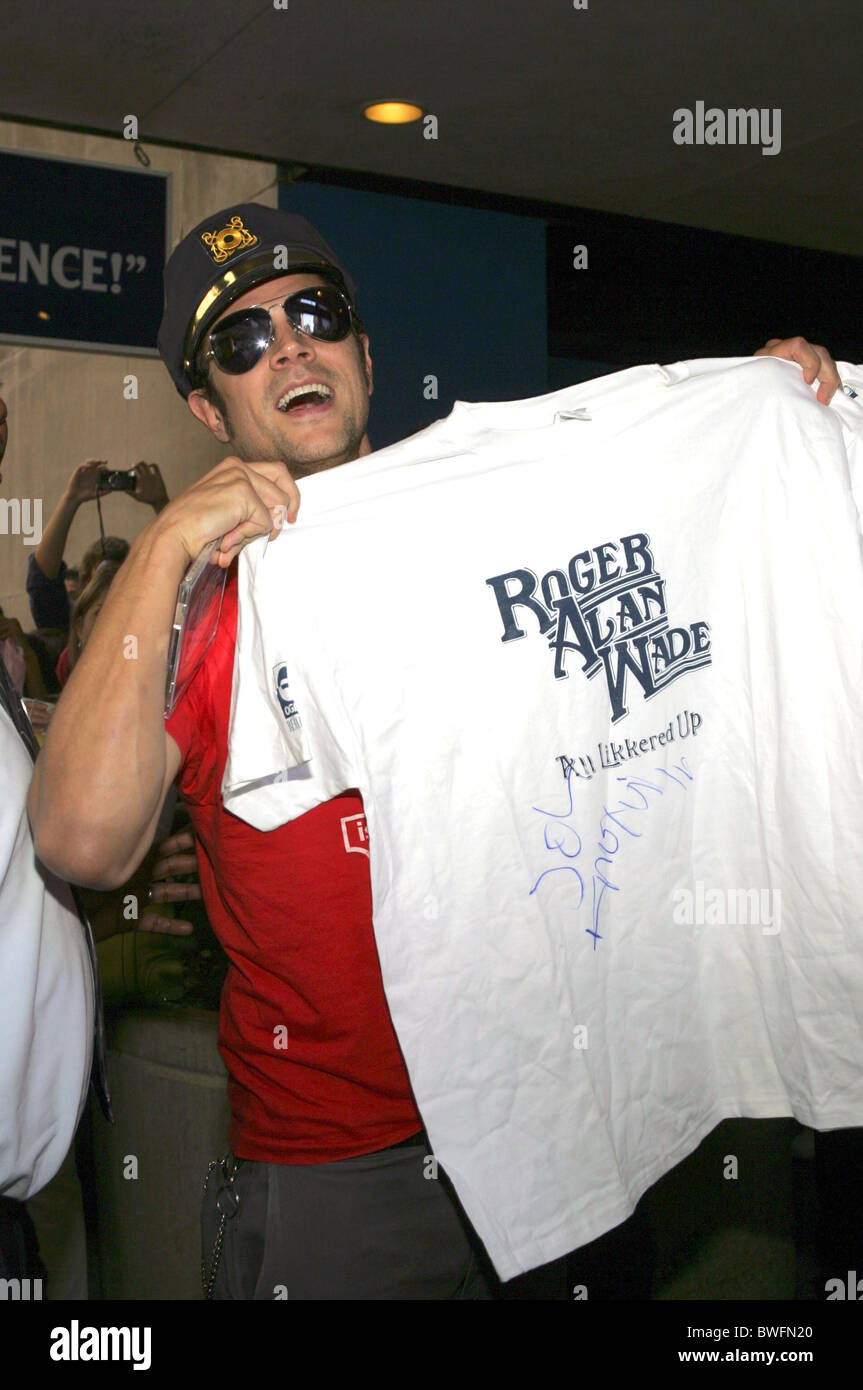 MTV's Total Request Live (TRL Stock Photo - Alamy