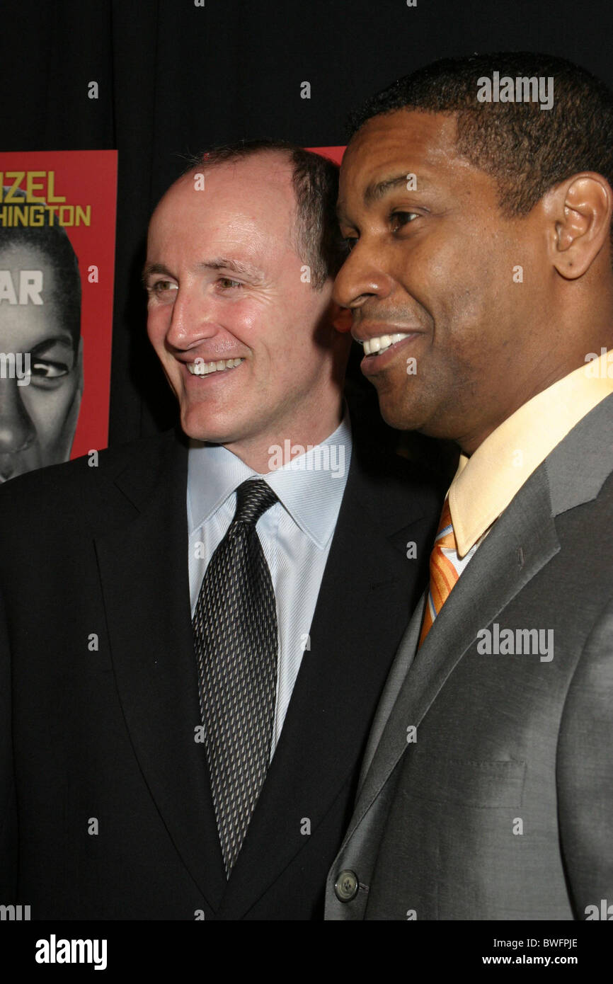 Opening of JULIUS CAESAR with Denzel Washington Stock Photo - Alamy