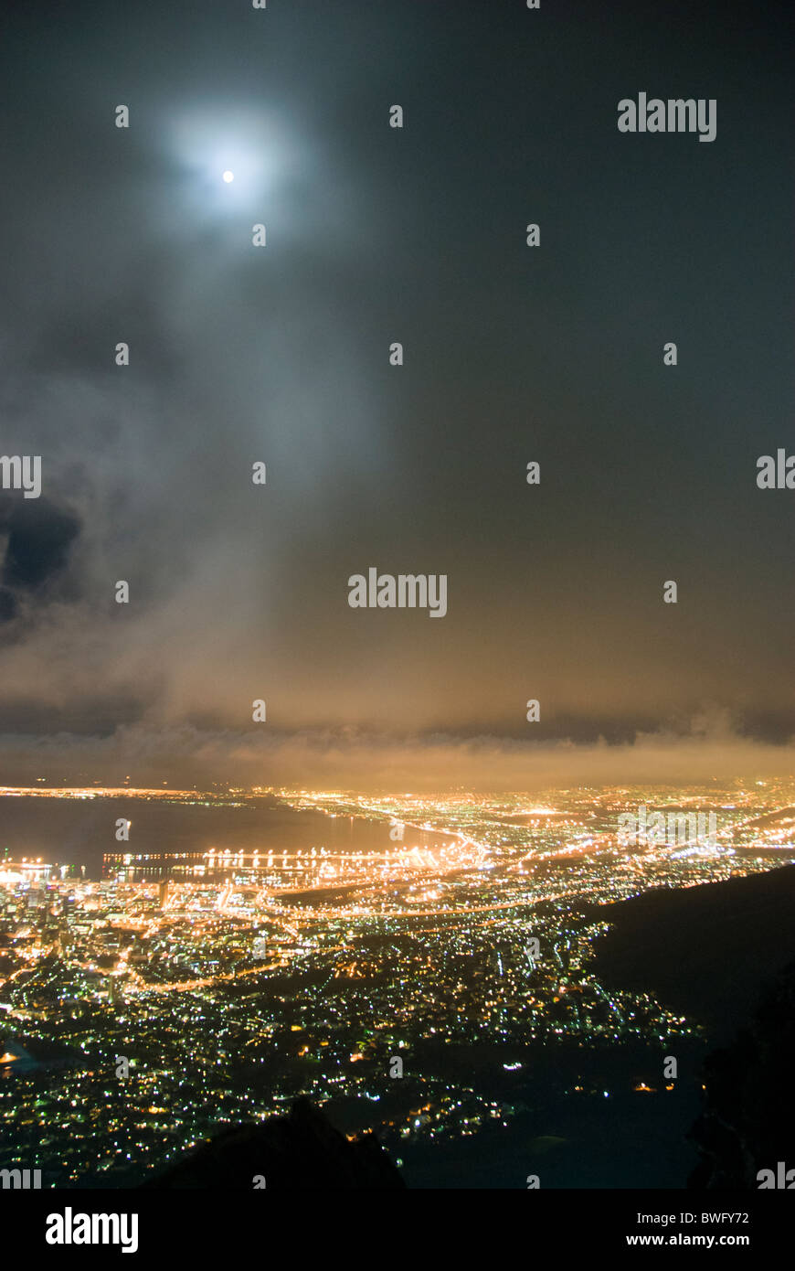 Table mountain cape town illuminated hi-res stock photography and ...