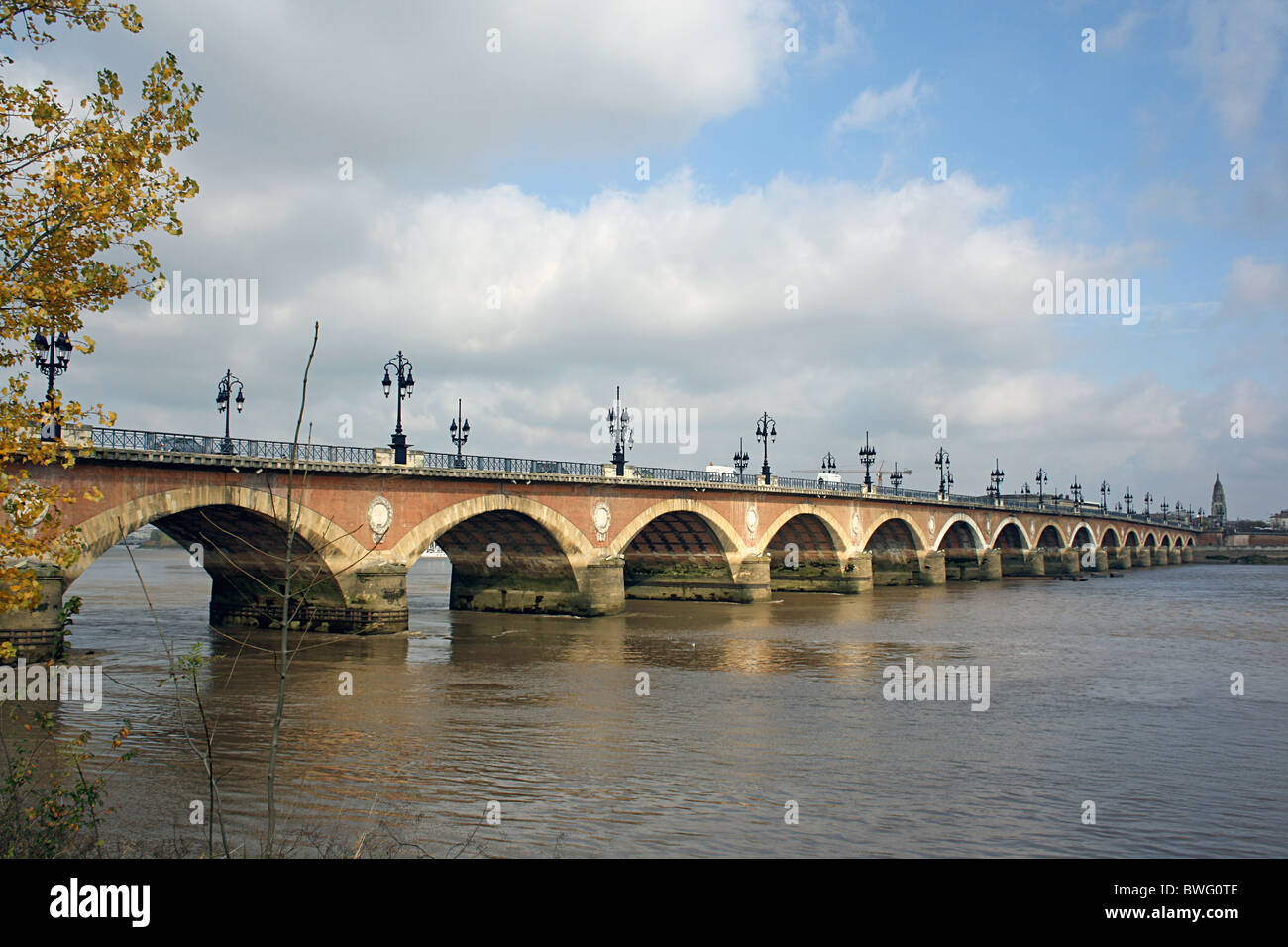 Bordeaux, Pont de pierre, the stone bridge Stock Photo - Alamy