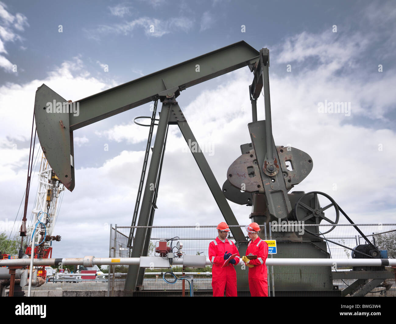 Pumpjack Oil Field High Resolution Stock Photography and Images - Alamy