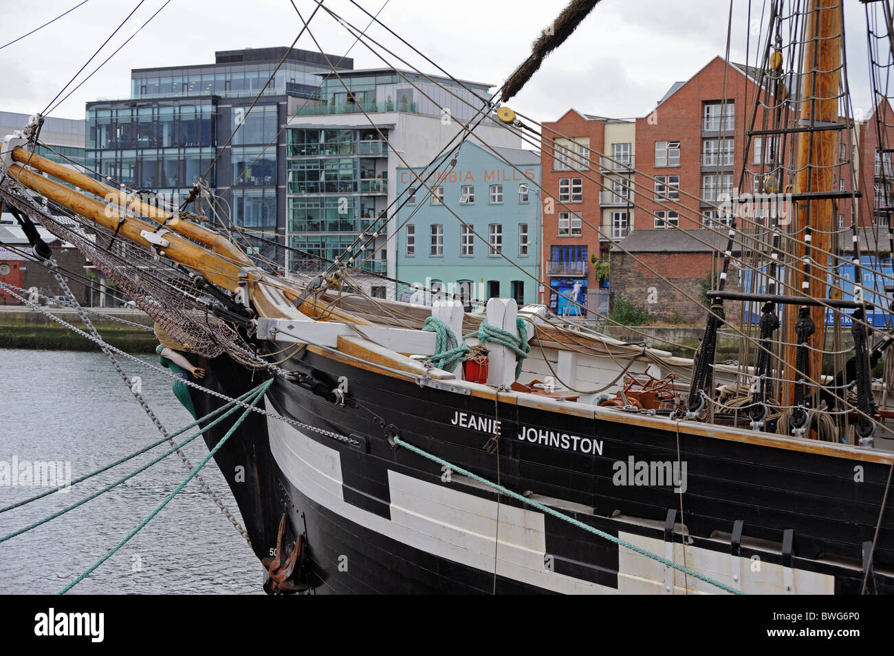 The Jeanie Johnston, Famine museum on the Liffey river, Dublin, Ireland ...
