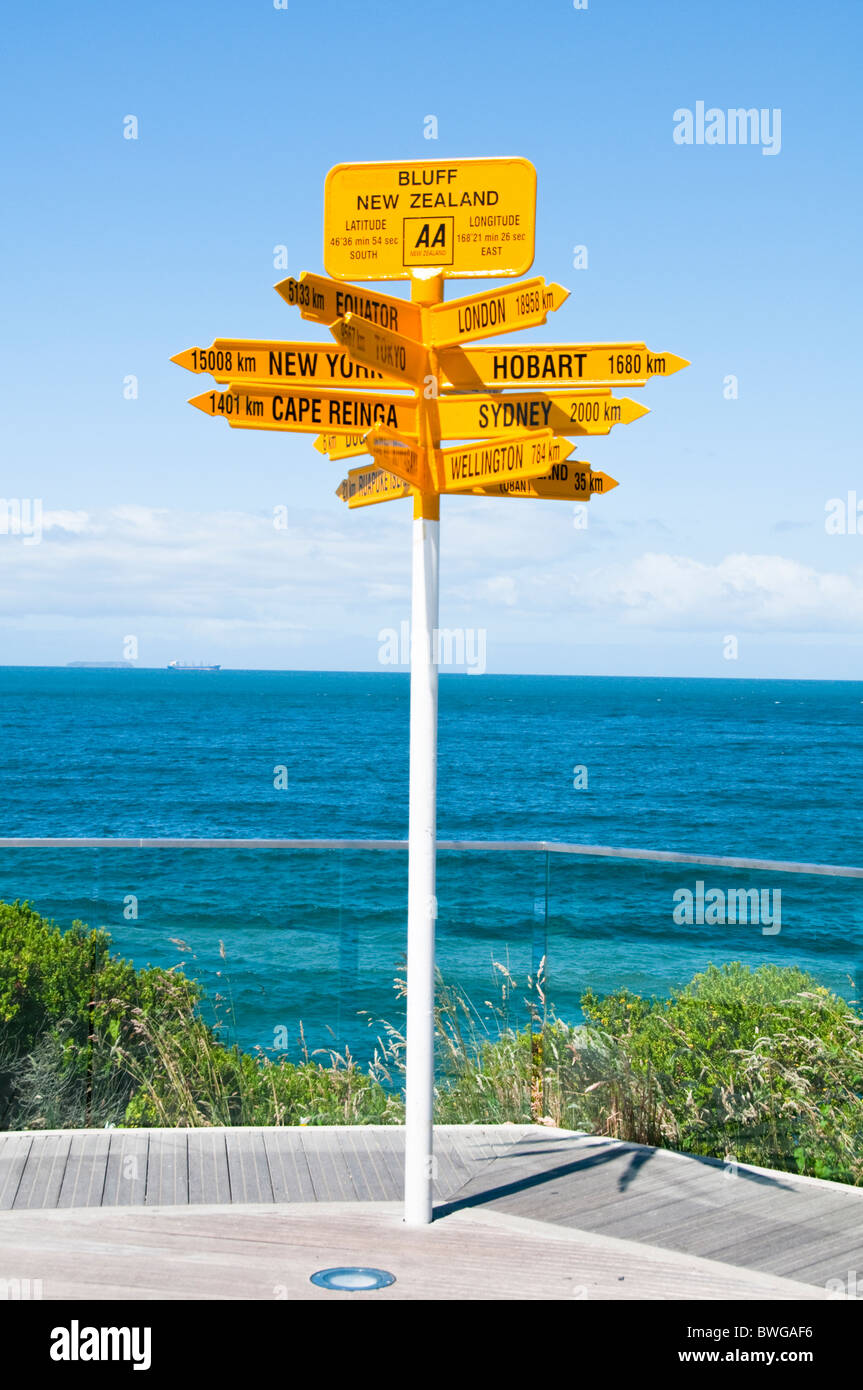 Bluff Lookout, Foveaux Strait, Bluff Port,Town,Hotel, South Island ...