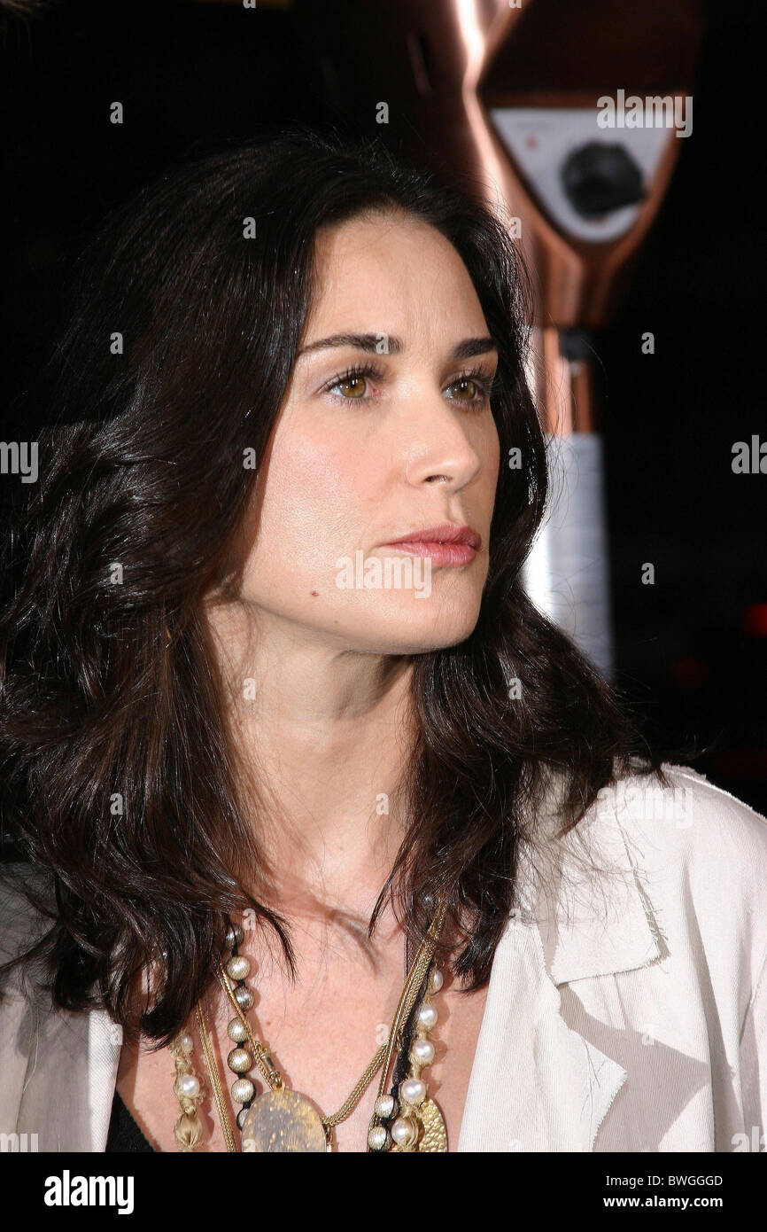 GUESS WHO Premiere Stock Photo - Alamy