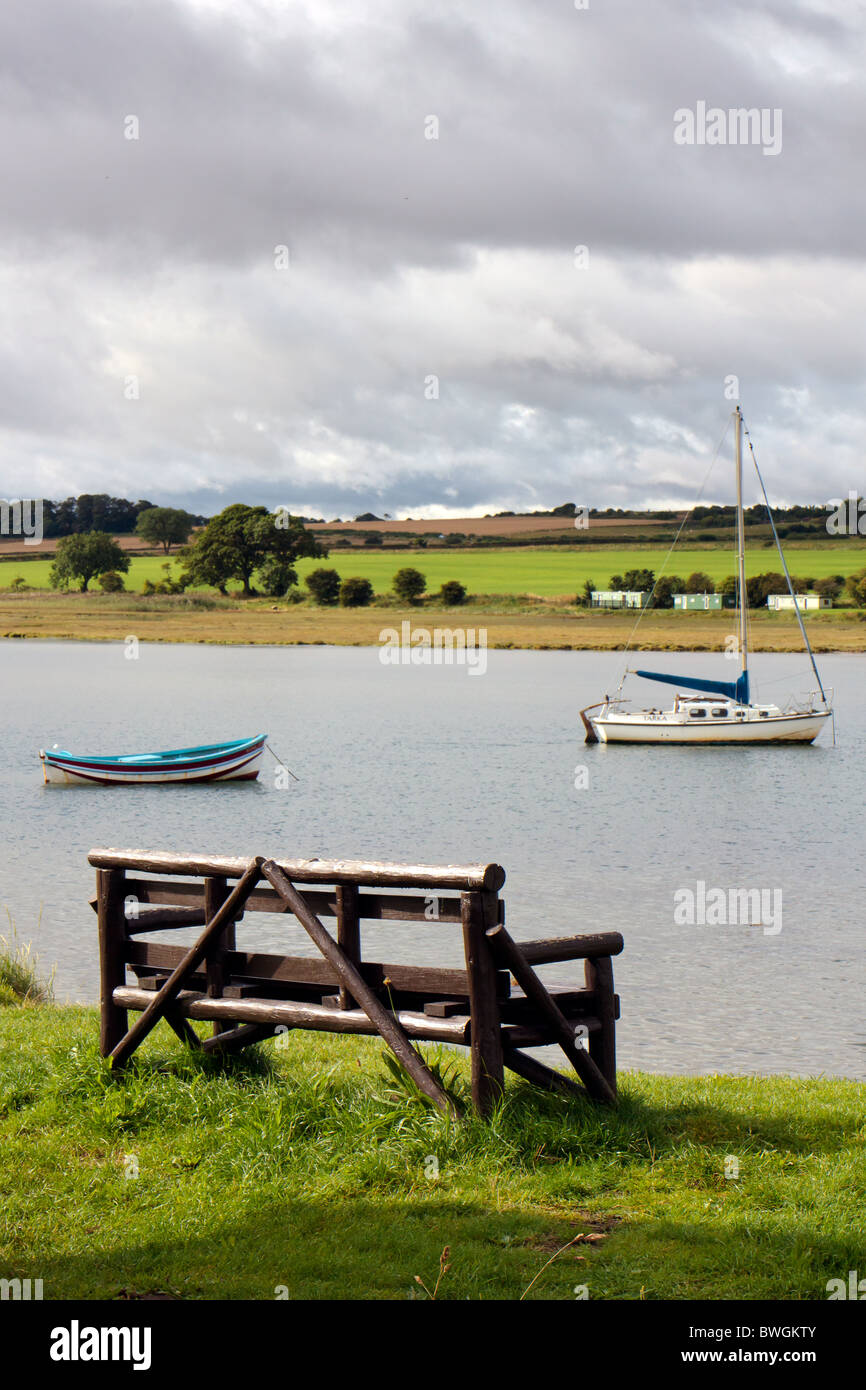 Scenic view estuary River Aln at Alnmouth Stock Photo - Alamy