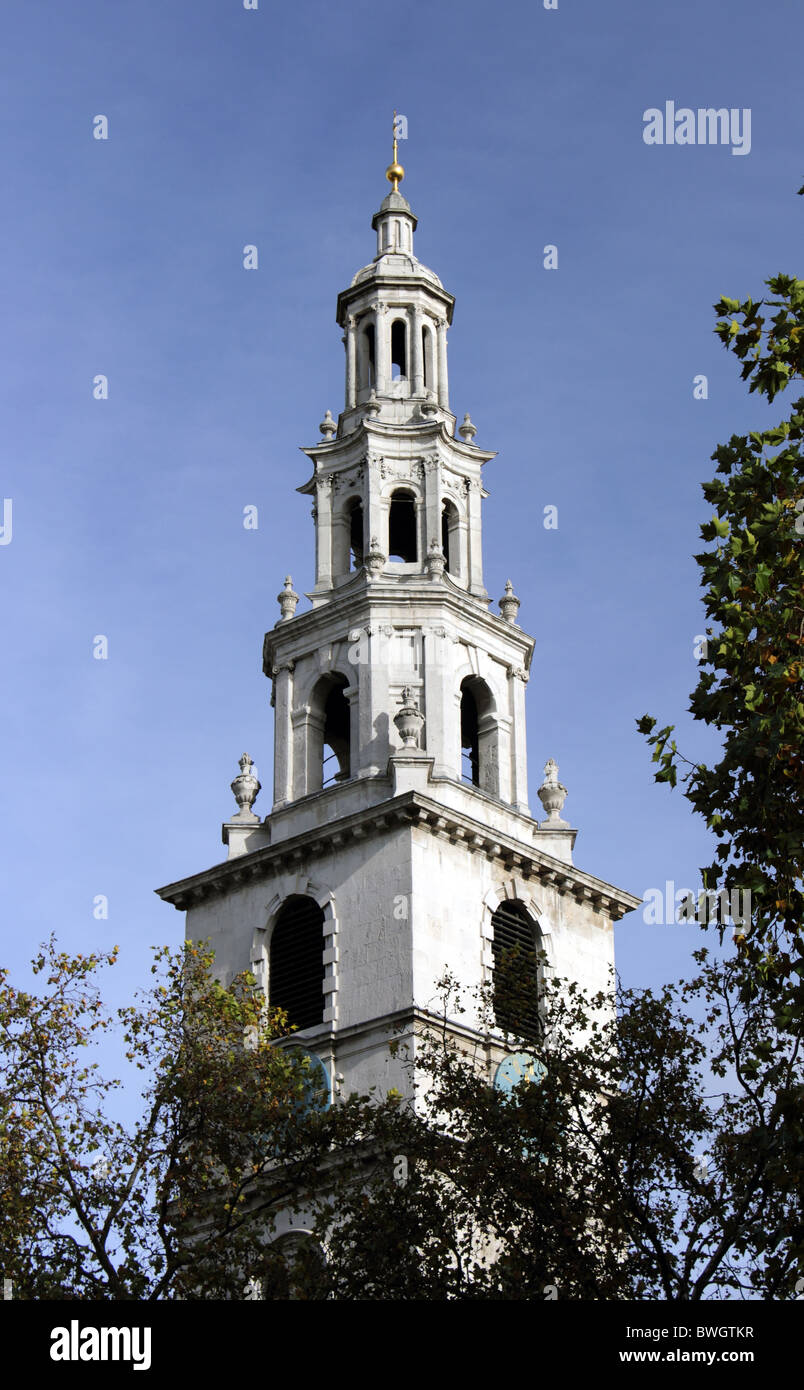 RAF church of St Clement Danes, Strand, London, England, UK. Sir ...