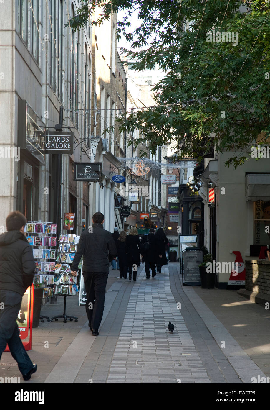 Bow London Street Stock Photos & Bow London Street Stock Images - Alamy
