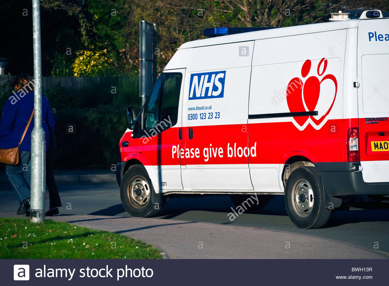 Blood Donor Van Stock Photos & Blood Donor Van Stock Images - Alamy