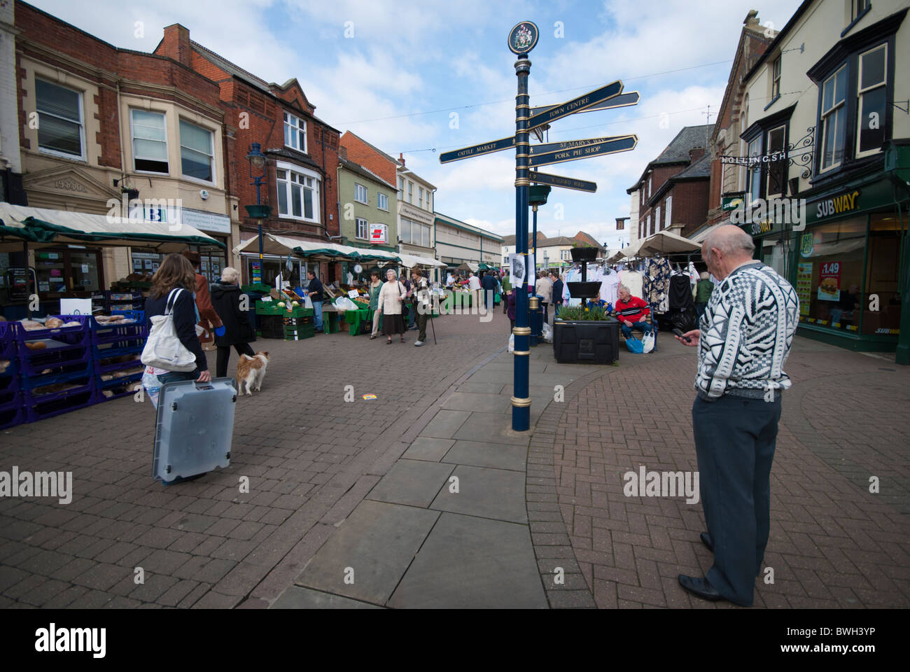 Melton Mowbray town centre on Tuesday, market day, Leicestershire ...
