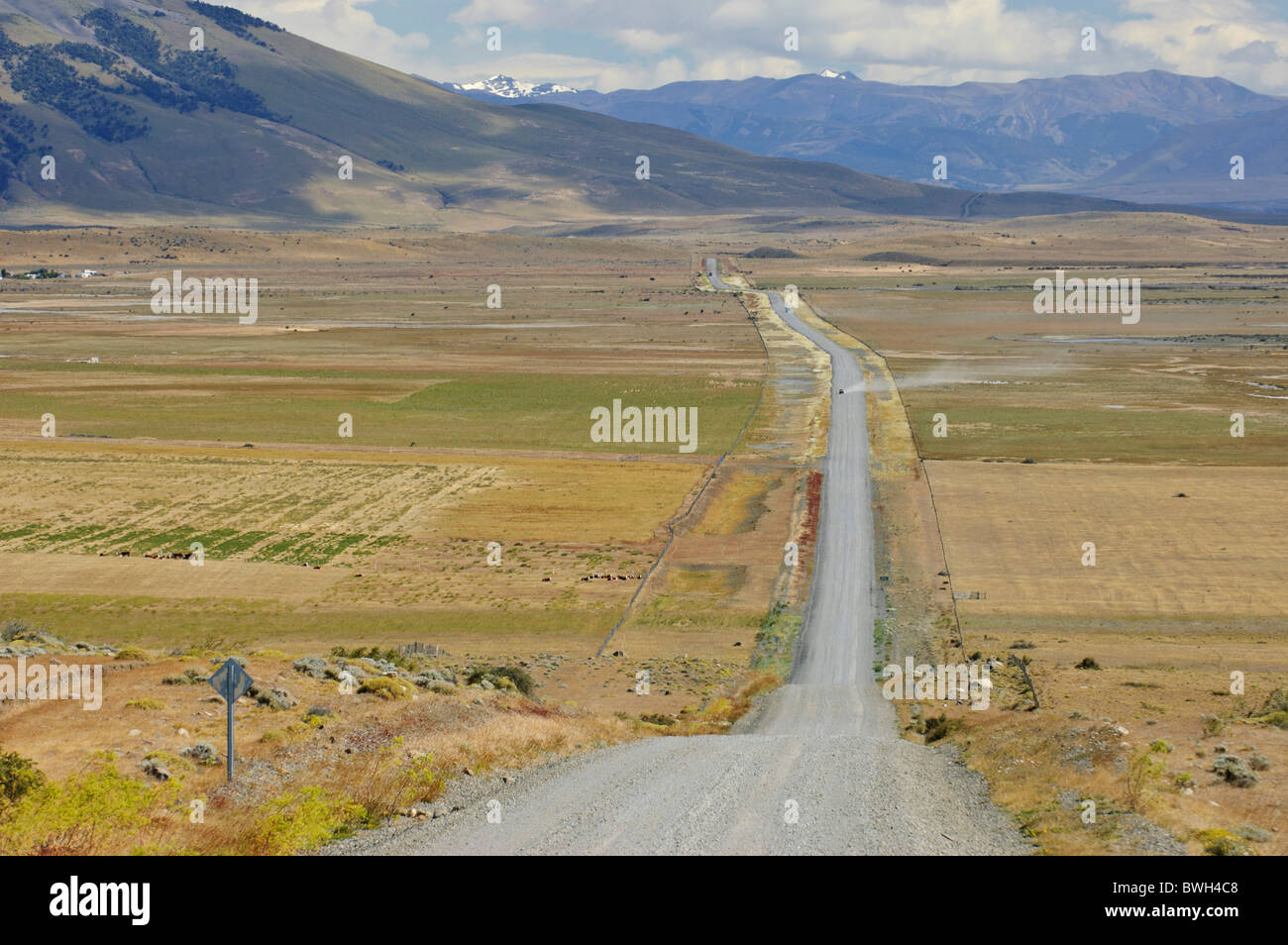 Dust road between Puerto Natales and Parque Nacional Torres del Paine ...