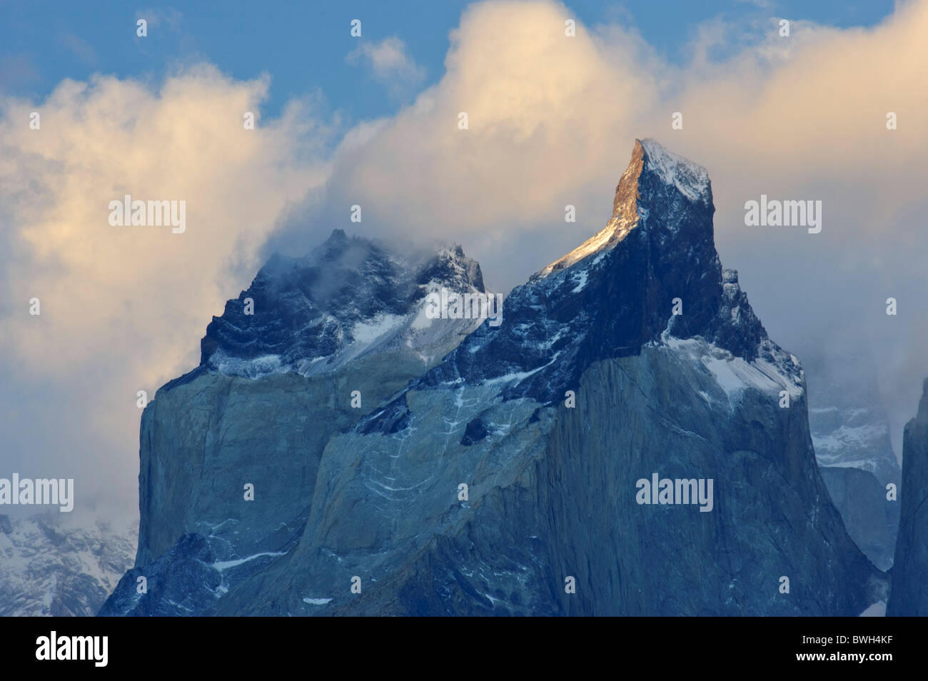 Torres Mountain peaks at sunset from Lago del Toro, Parque Nacional ...