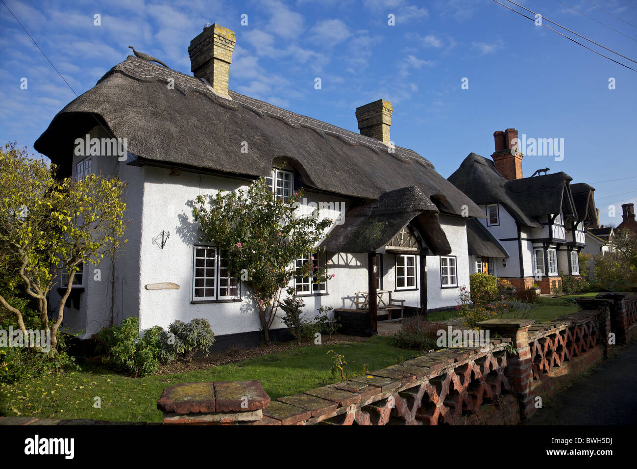 Thached roof houses hi-res stock photography and images - Alamy