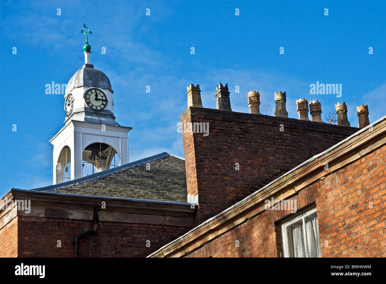 18th century chimney pots hi-res stock photography and images - Alamy