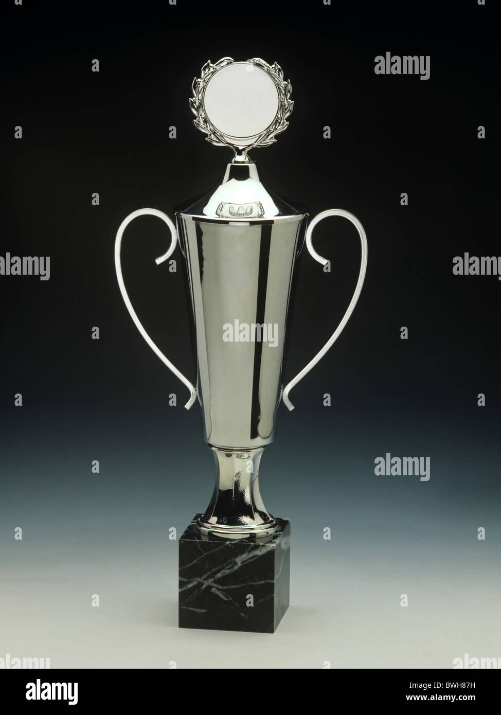 Silver trophy cups hi-res stock photography and images - Alamy