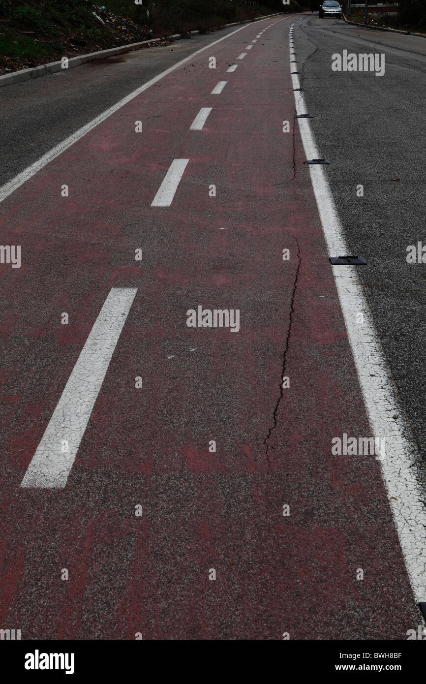 red cycling track Stock Photo - Alamy