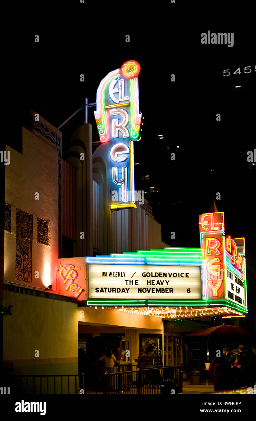 The "El Rey" theater on Wilshire Boulevard, Los Angeles, California ...